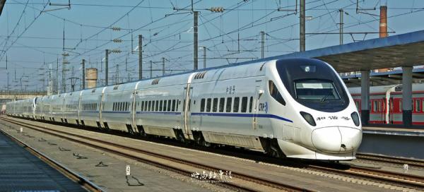 crh5,r5b,r2a_大山谷图库